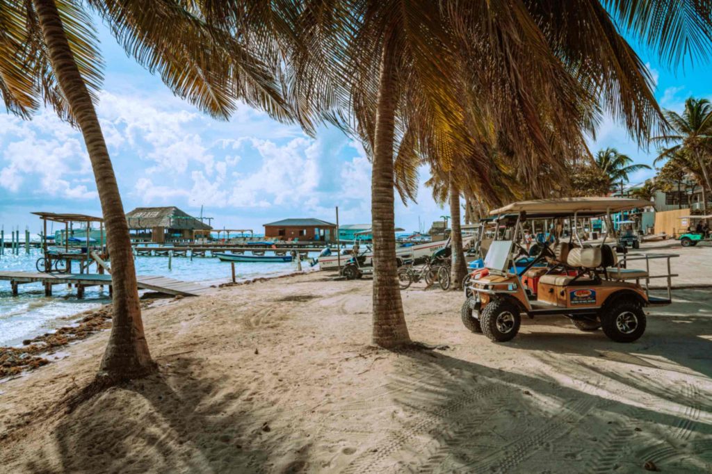 Traveling to Belize? The Ultimate Belize Packing List (2025)
